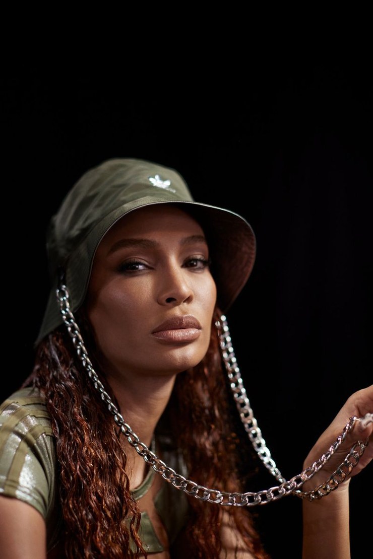 Picture of Joan Smalls