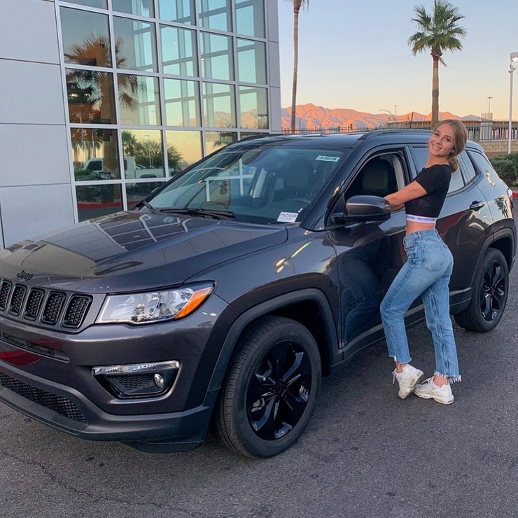 Image of Alexa Adams (Model)