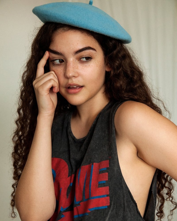 Picture of Scarlet May Robinson