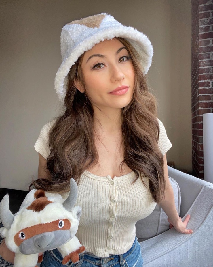 Picture of Sasha Emiri