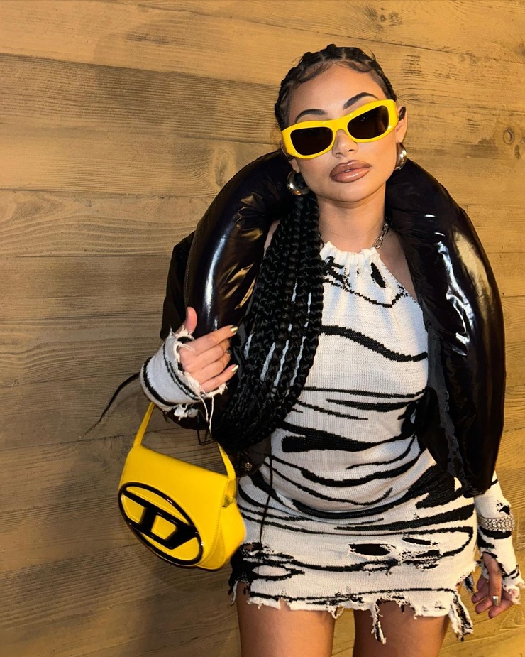 Picture of Tamera Kissen