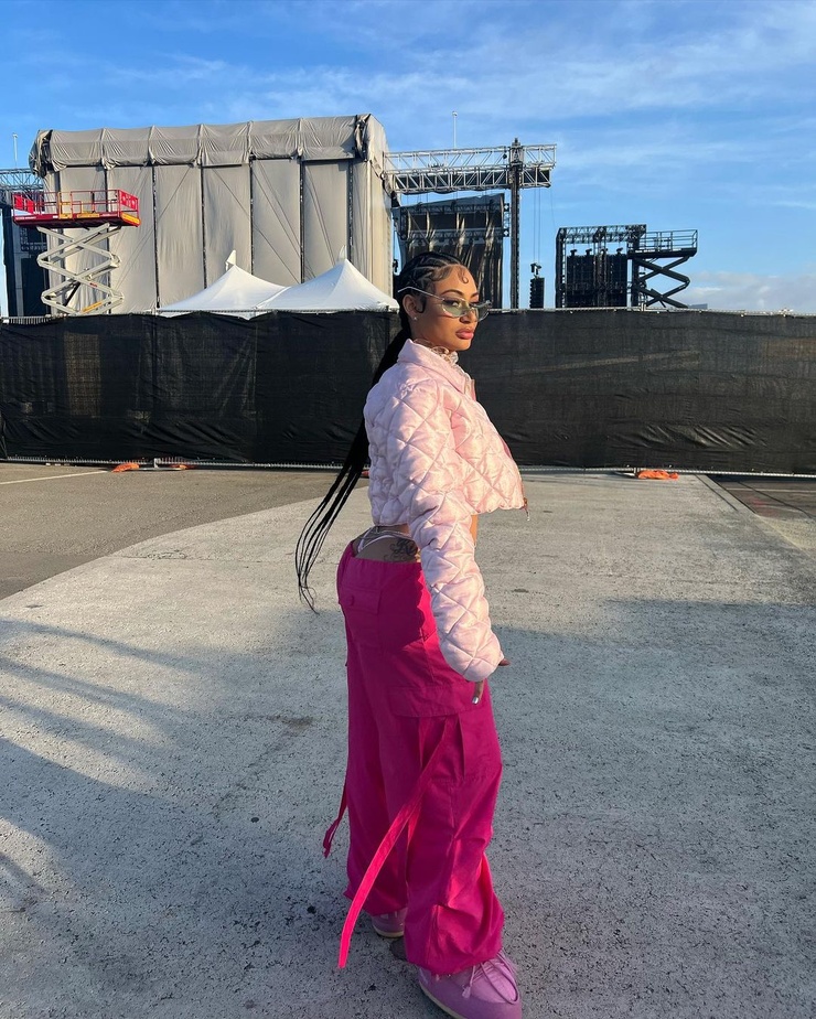 Tamera Kissen picture