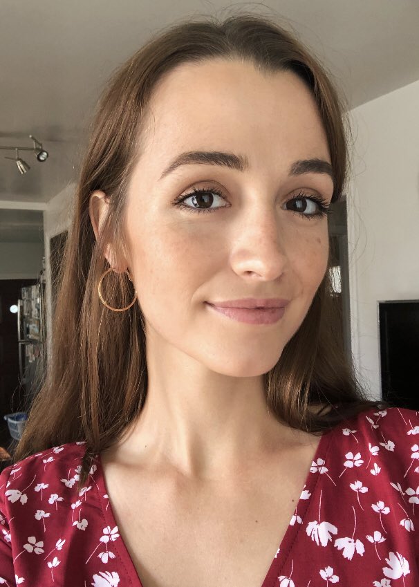 Sarah Lavender ASMR picture