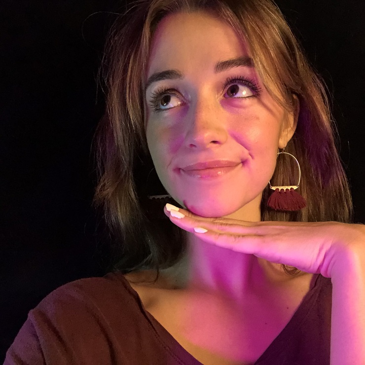 Picture of Sarah Lavender ASMR