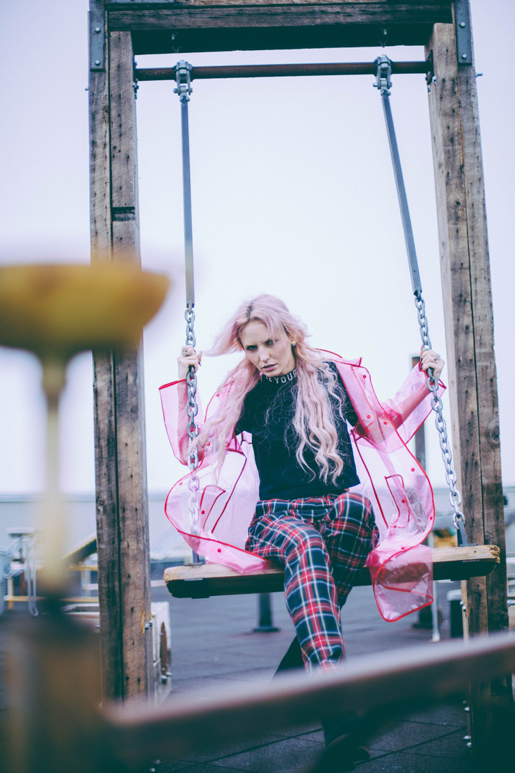 Audrey Kitching picture