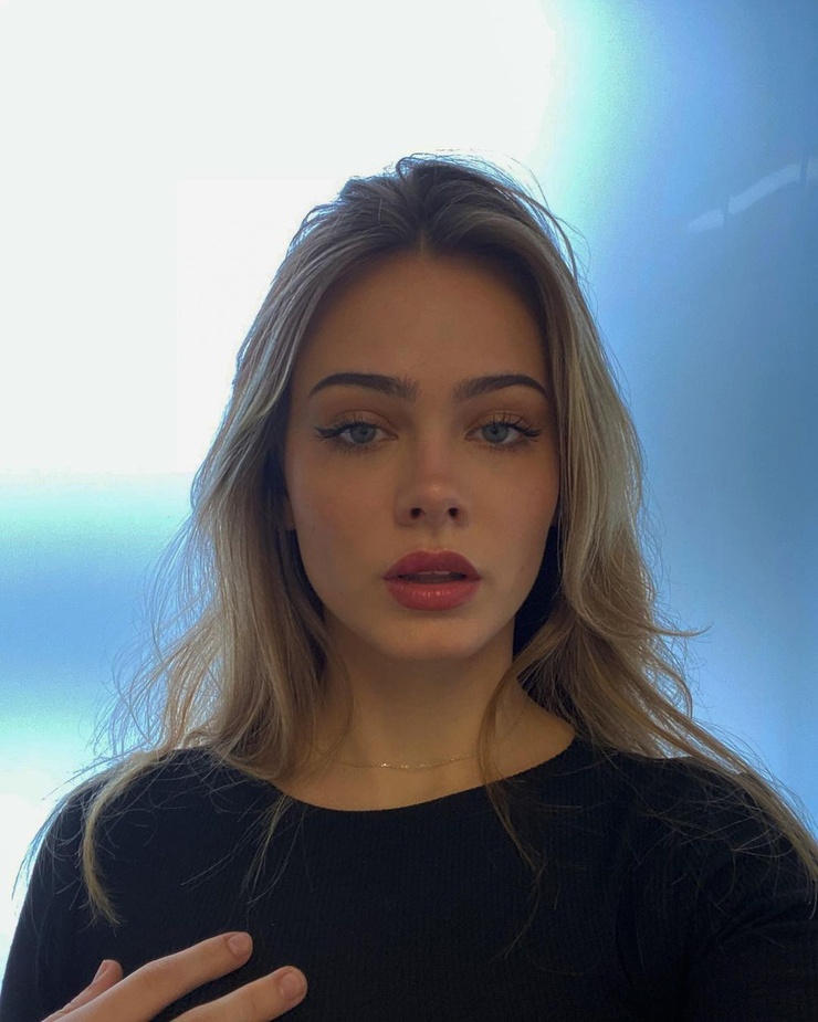 Picture of Sara Crumble