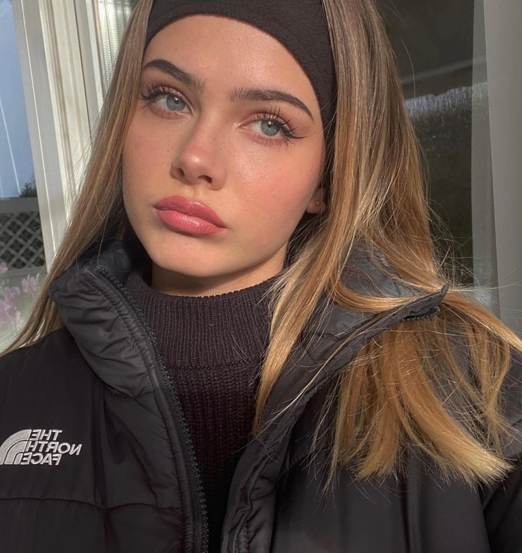 Image of Sara Crumble