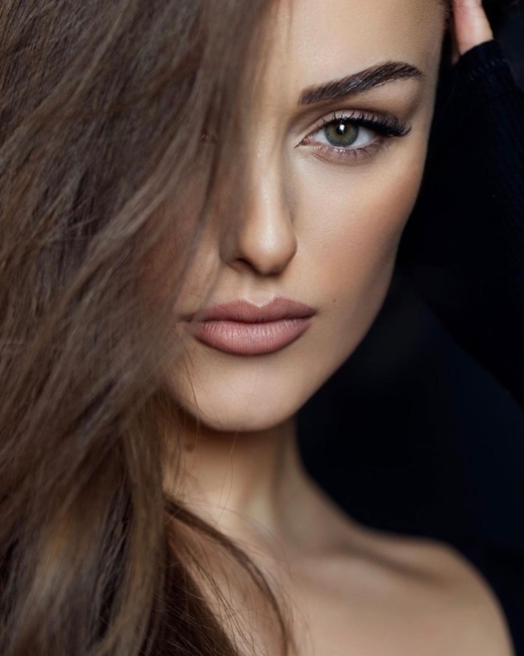 Picture of Lisa Chitana