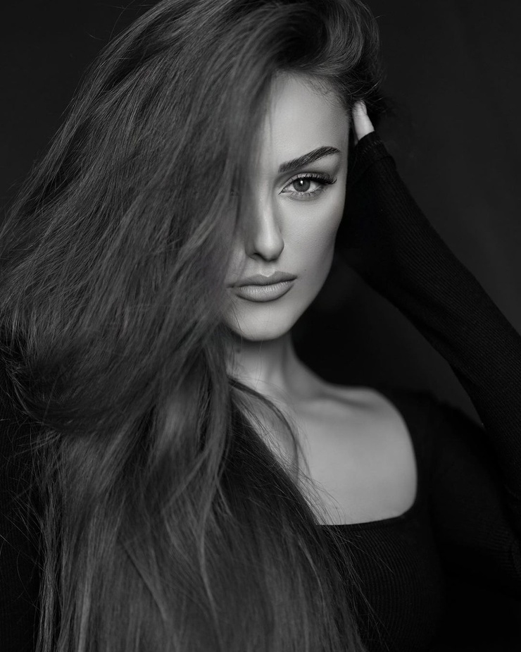 Picture of Lisa Chitana