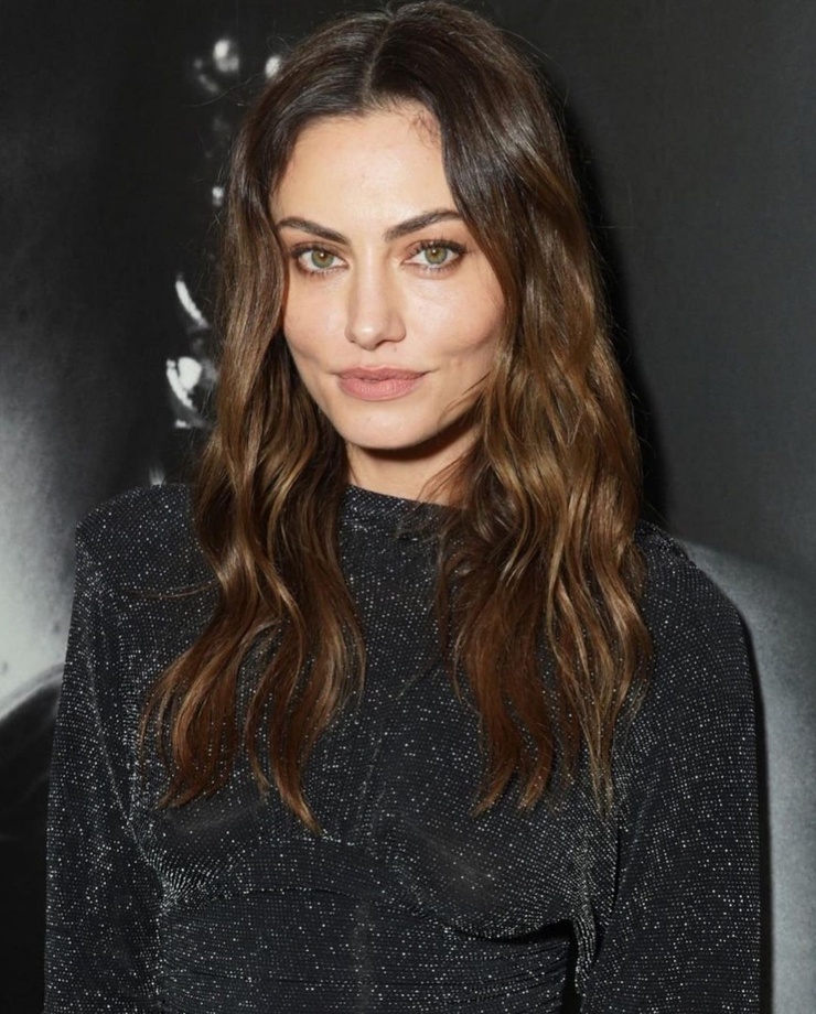 Picture of Phoebe Tonkin