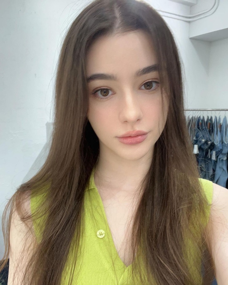Picture of Dasha Taran (II)