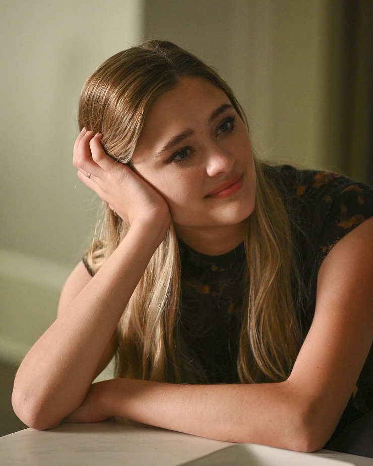 Picture of Lizzy Greene