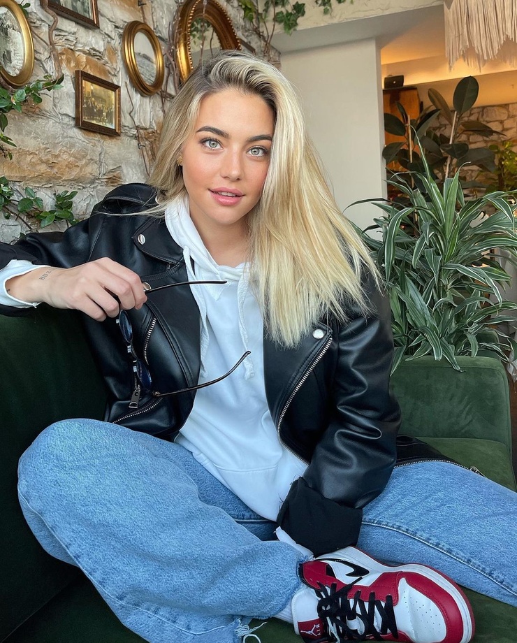 Picture of Aycan Yanac