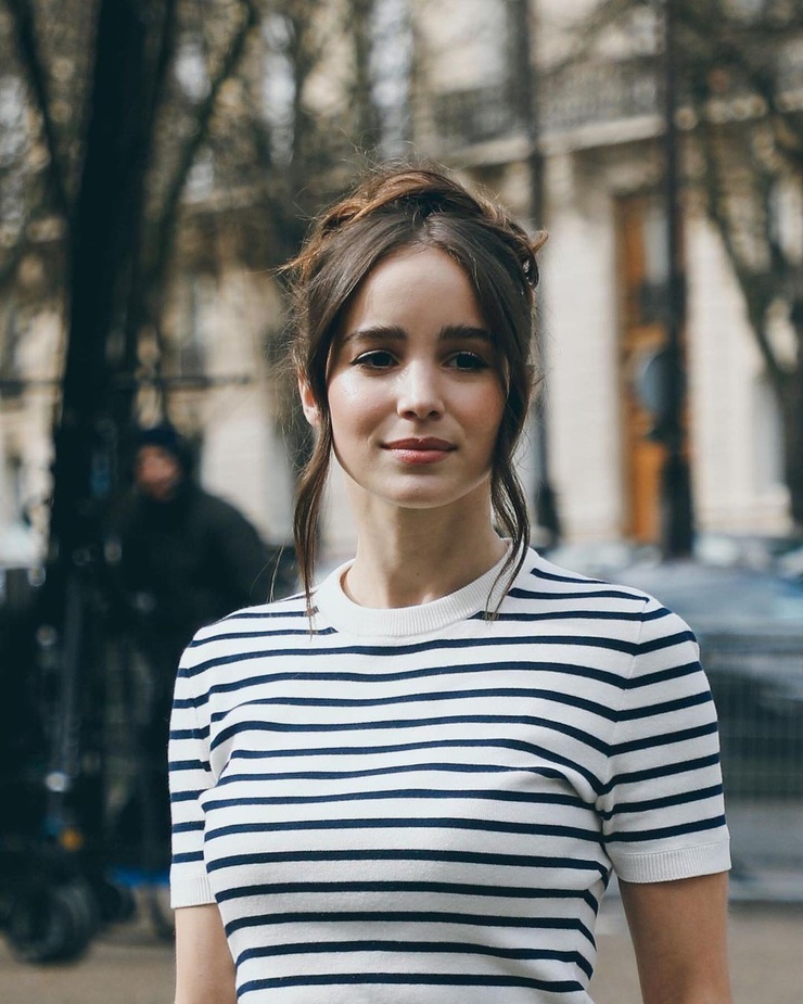 Picture of Alba Baptista