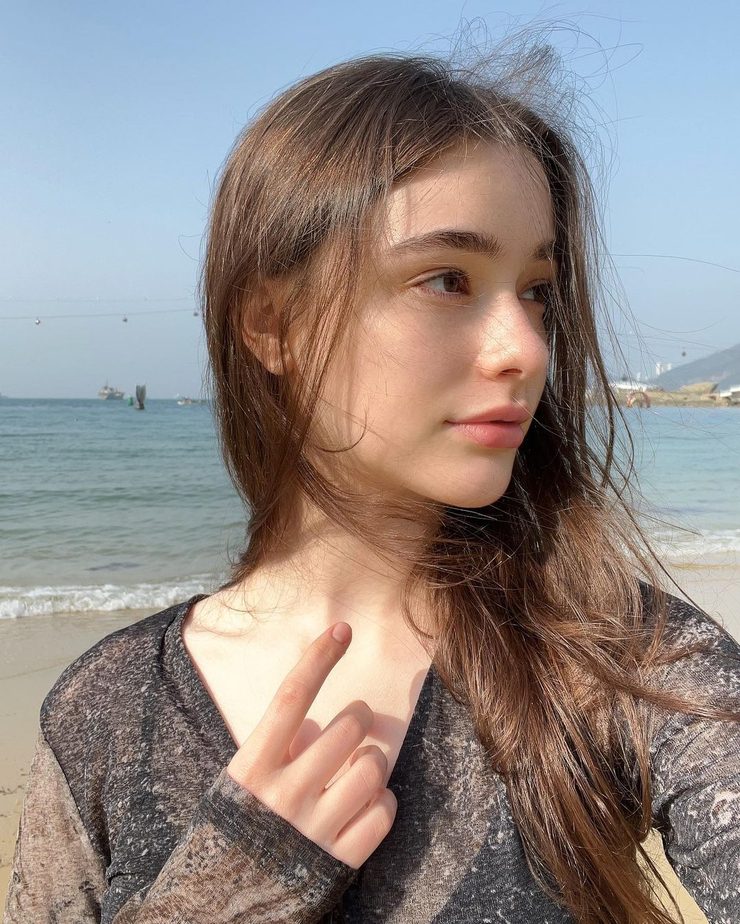 Picture of Dasha Taran (II)