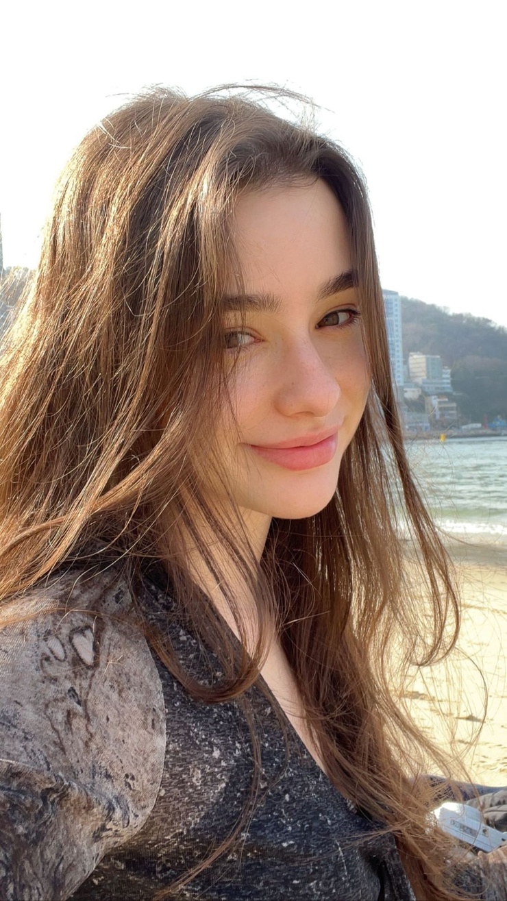 Image of Dasha Taran (II)