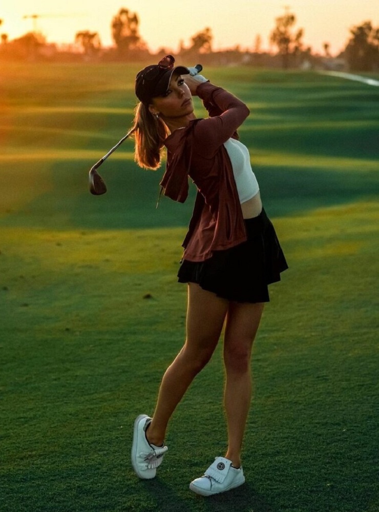 Claire Hogle