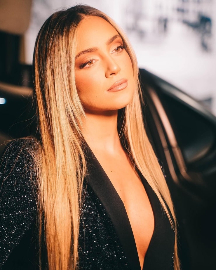 Ana Mena ~ Instagram