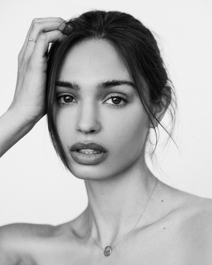 Elizabeth Sawatzky picture