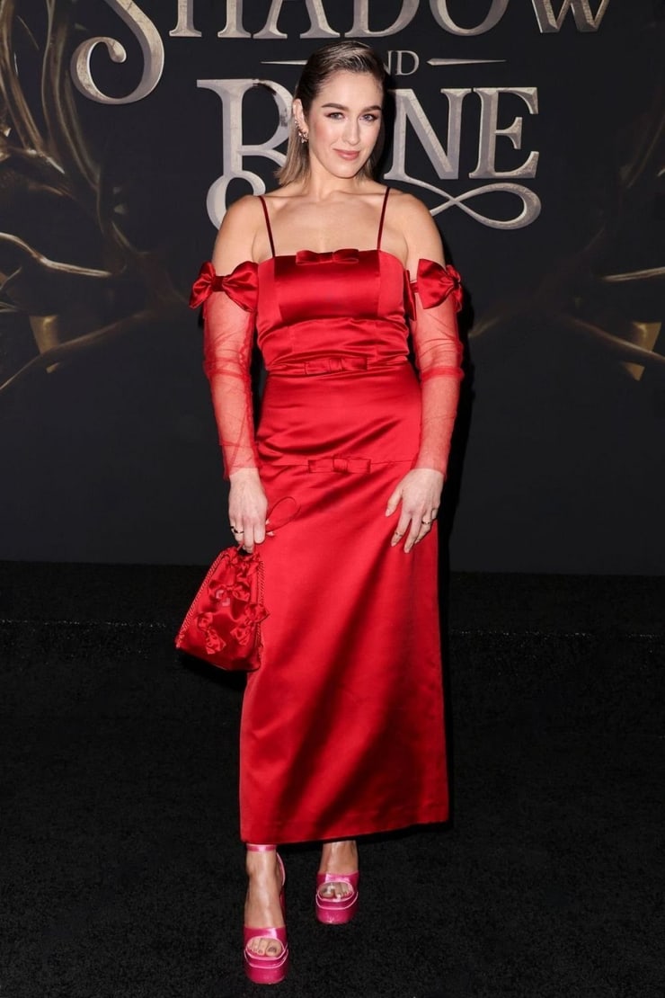 Picture of Danielle Galligan