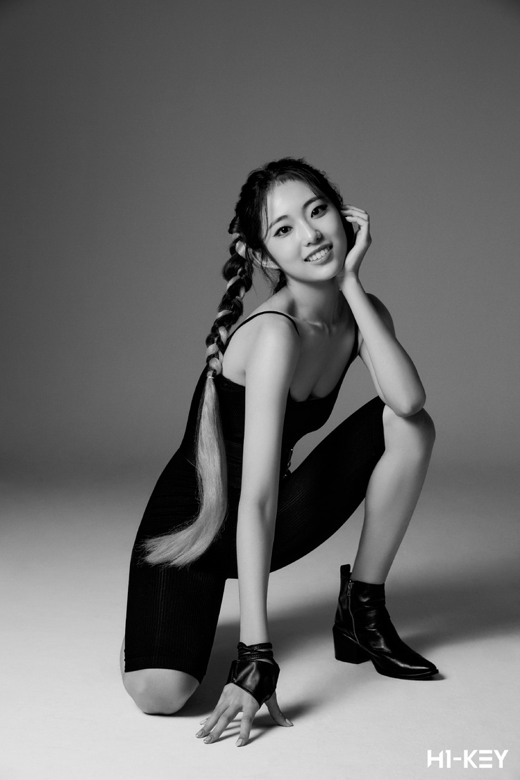 Shin-young Han image