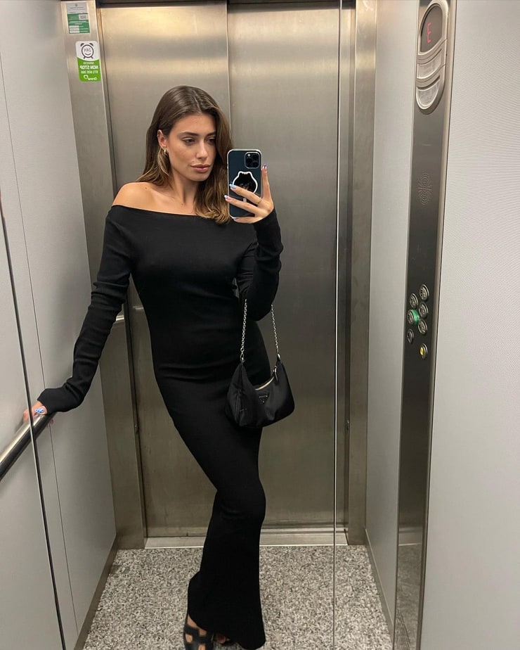 Picture of talissa benamou