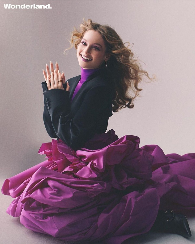 Image of Hannah Dodd