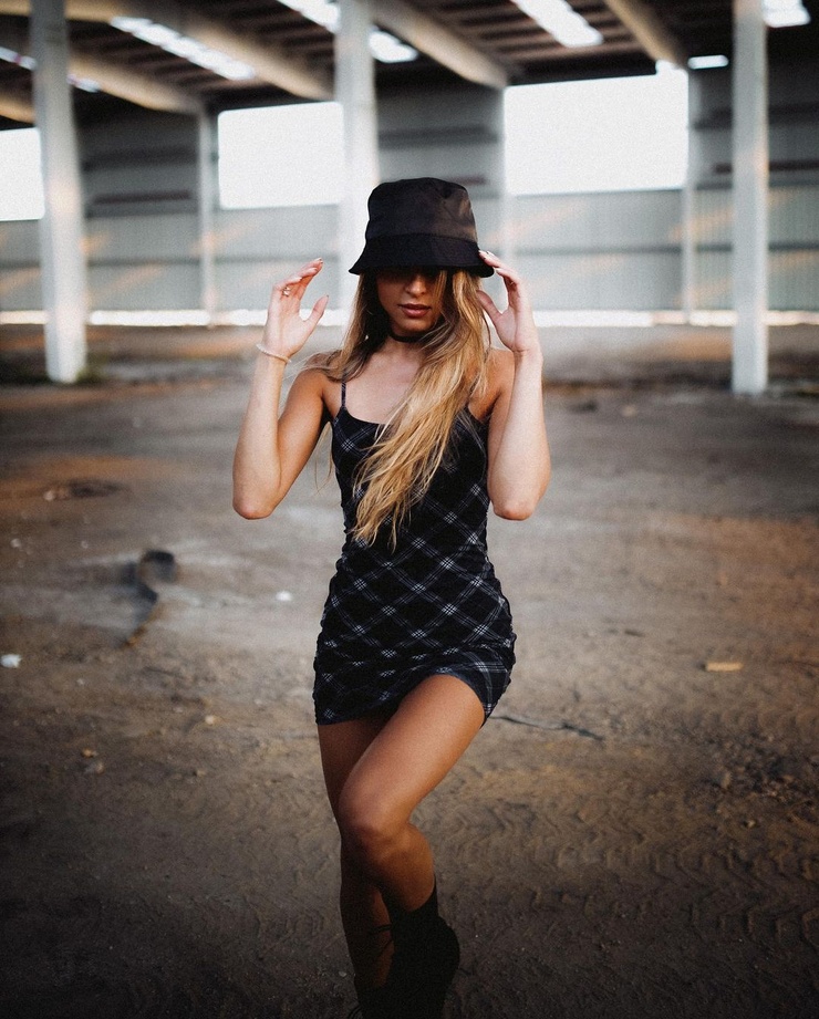 Picture of Melli Netre