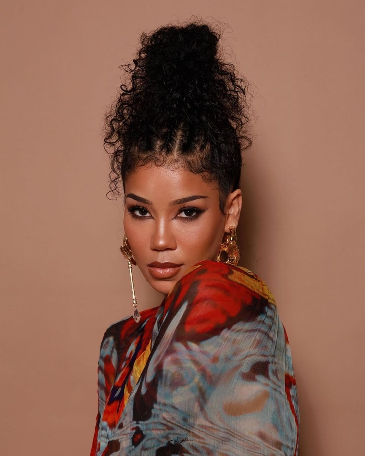 Picture of Jhené Aiko