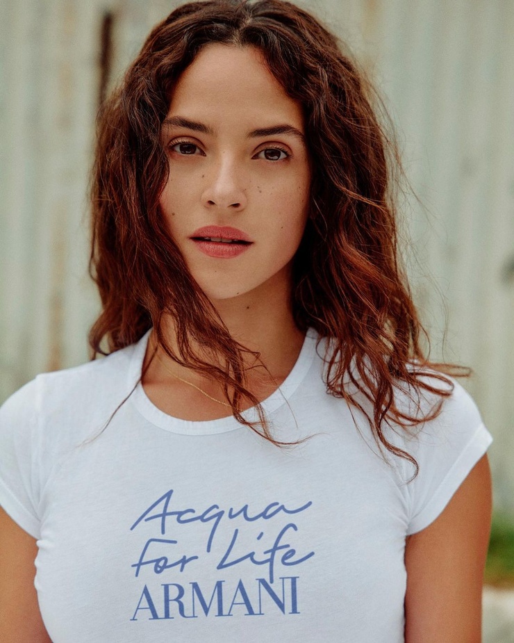 Picture of Adria Arjona