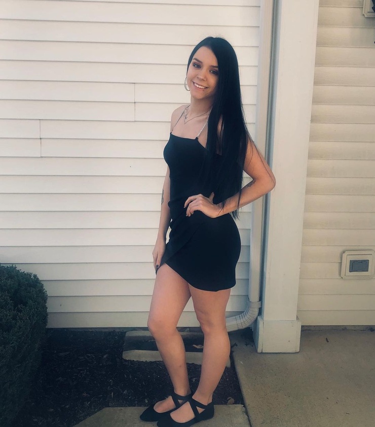 Elayna Black image