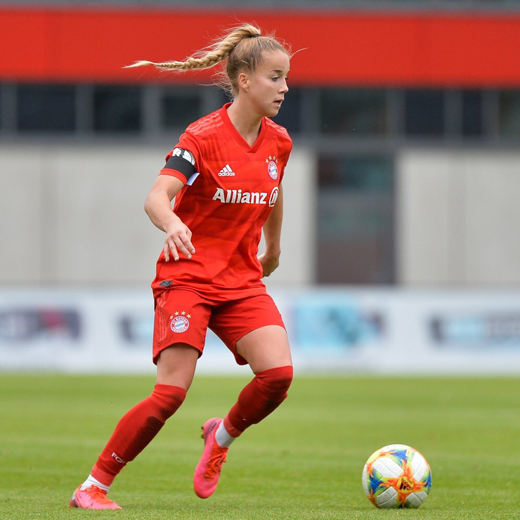 Image of Giulia Gwinn