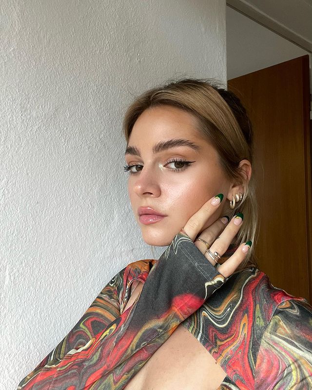 Picture of Jessy Hartel