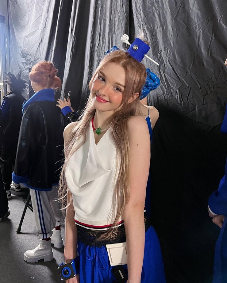 Elina Karimova image