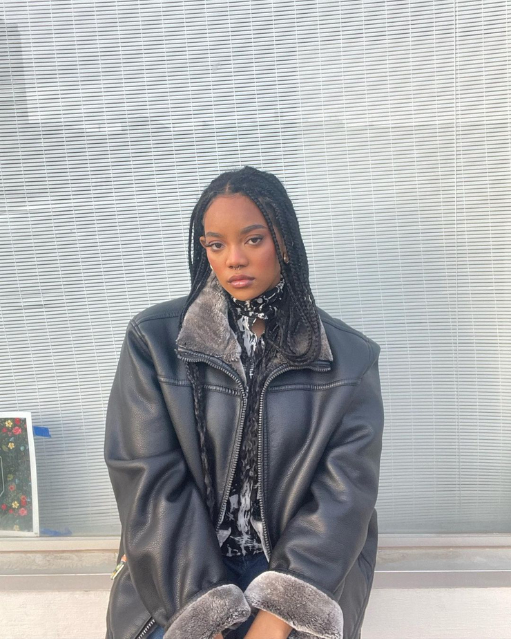 Picture of Gloria Castillo.