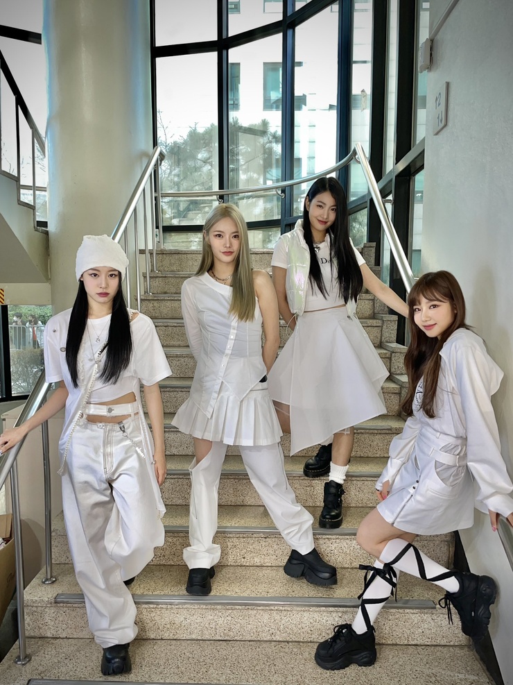 Picture of FIFTY FIFTY