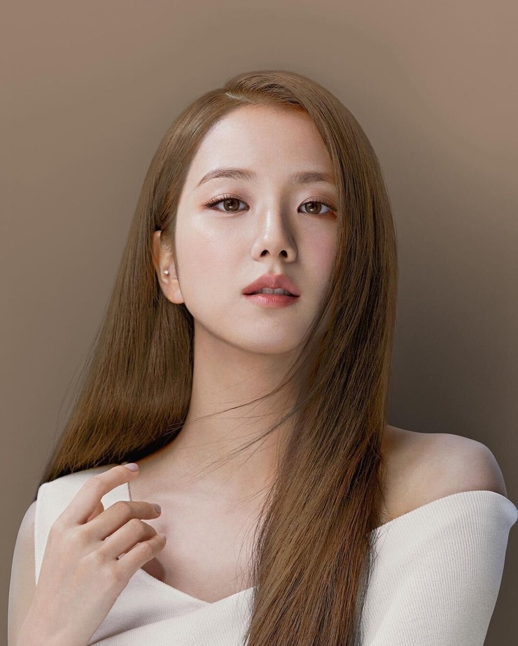 Picture of Kim Jisoo