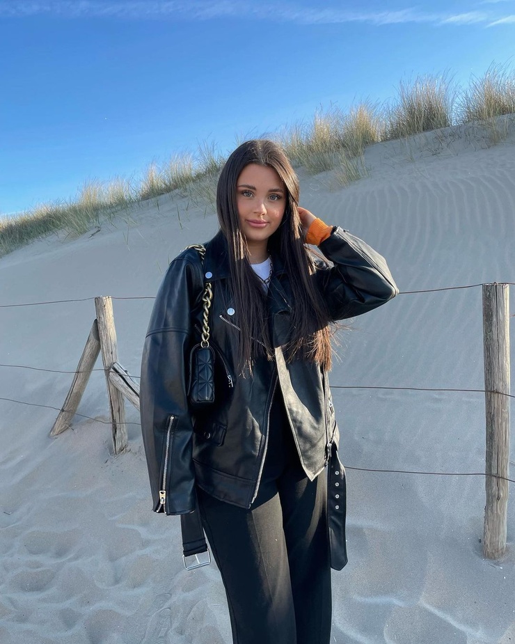 Picture of Gina Cristina