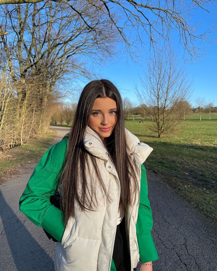 Picture of Gina Cristina