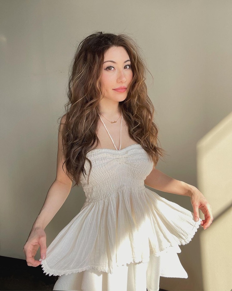 Picture of Sasha Emiri