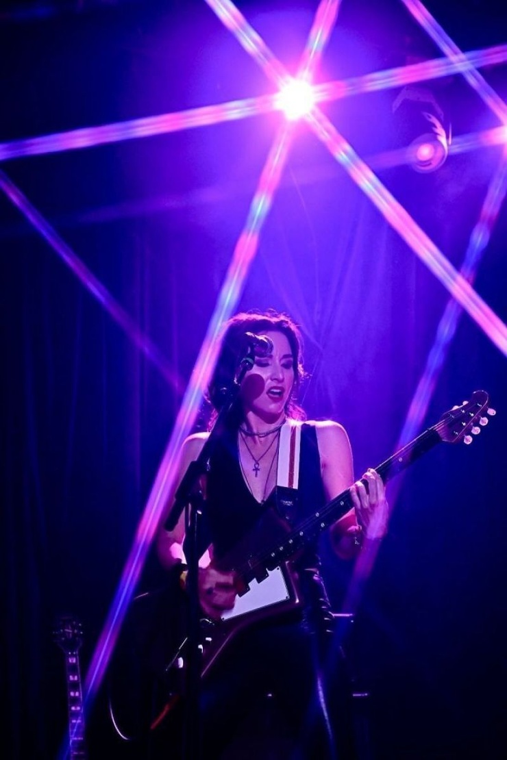 Picture of Allison Scagliotti