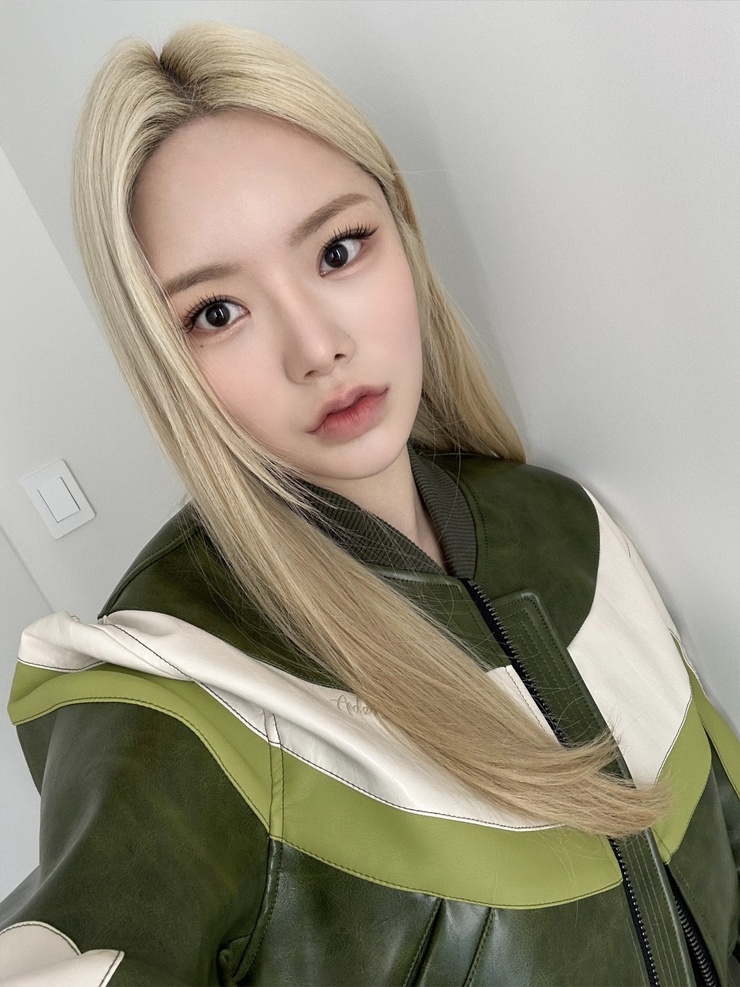 Picture of Ja-kyung Song
