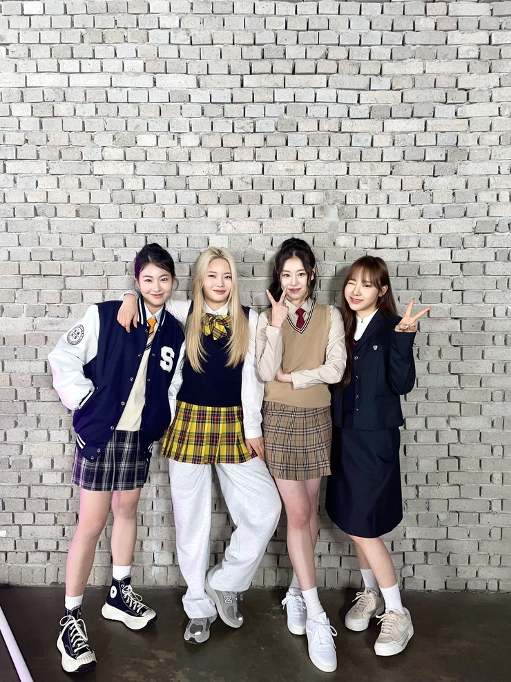 Picture of FIFTY FIFTY