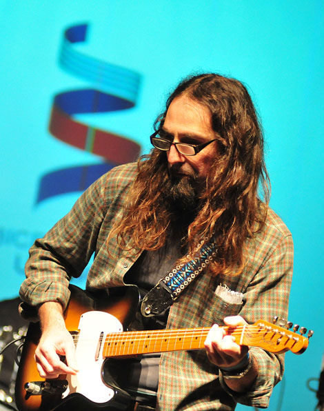 Alberto Wolf (Music) picture