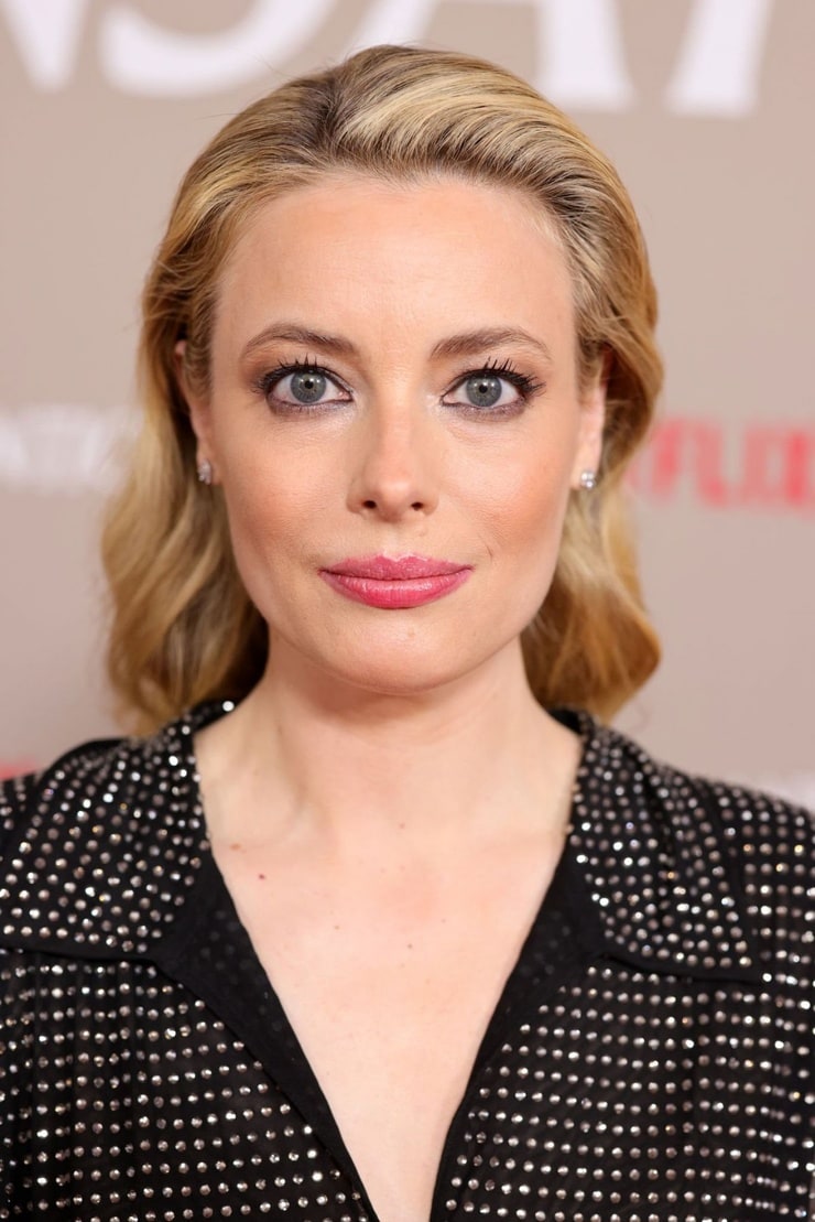 Gillian Jacobs image