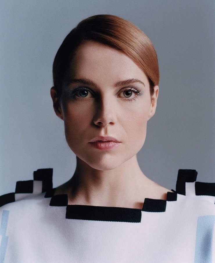Picture of Lucy Boynton