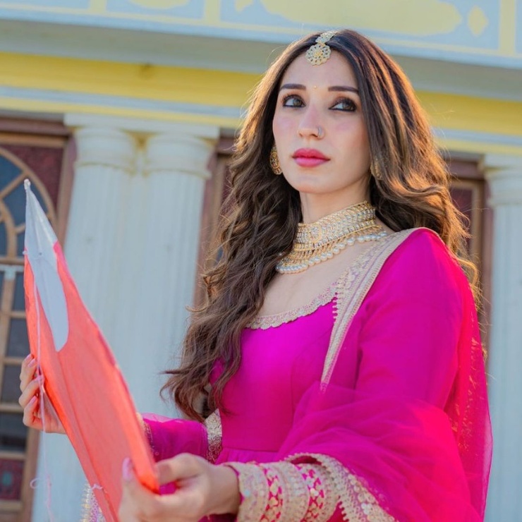 Heli Daruwala image