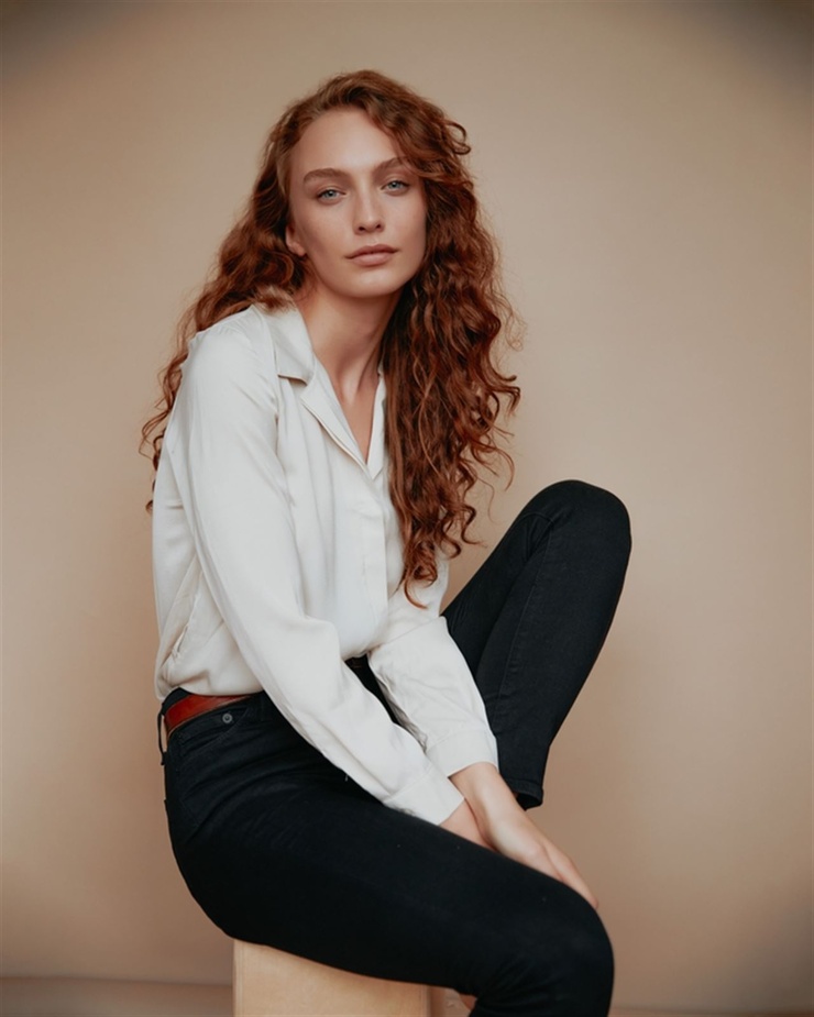 Crystal van Commenee picture