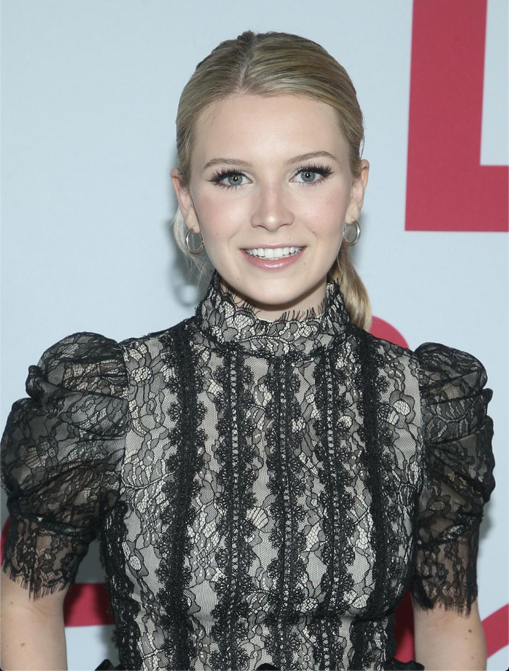 Picture of Madison Thompson