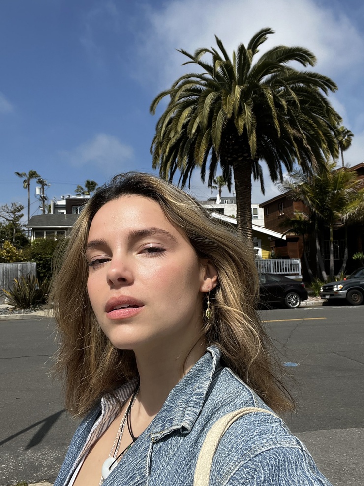 Picture of Inde Navarrette